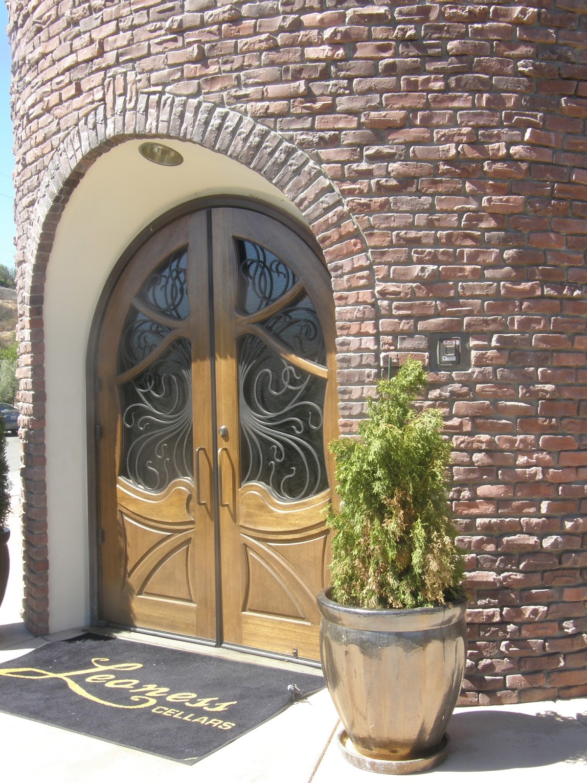 Journey Through Food and Wine: Leoness Cellars-Temecula, CA