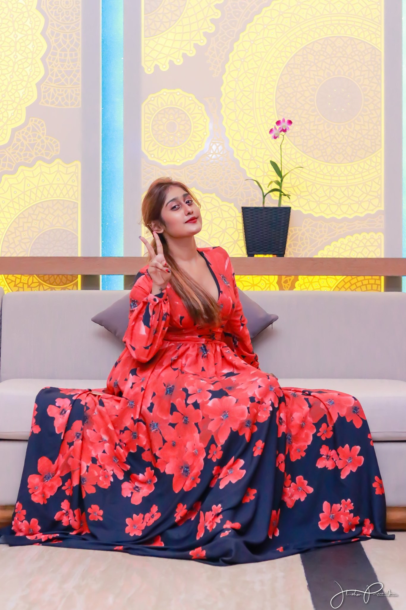 Seven Kaushi Perera Ideas That Can Impress Your Friends. | MyDayLK Most ...