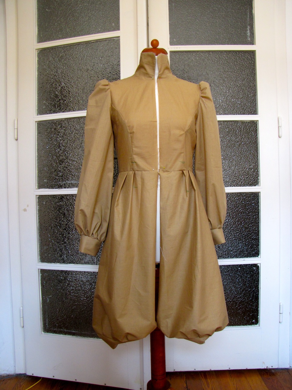 Of Dreams and Seams: The Diva Coat! Making-of #1