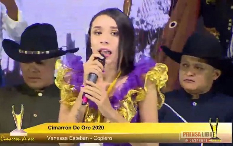 Estuche Digital: Vanessa Esteban "La Reina Coplera"