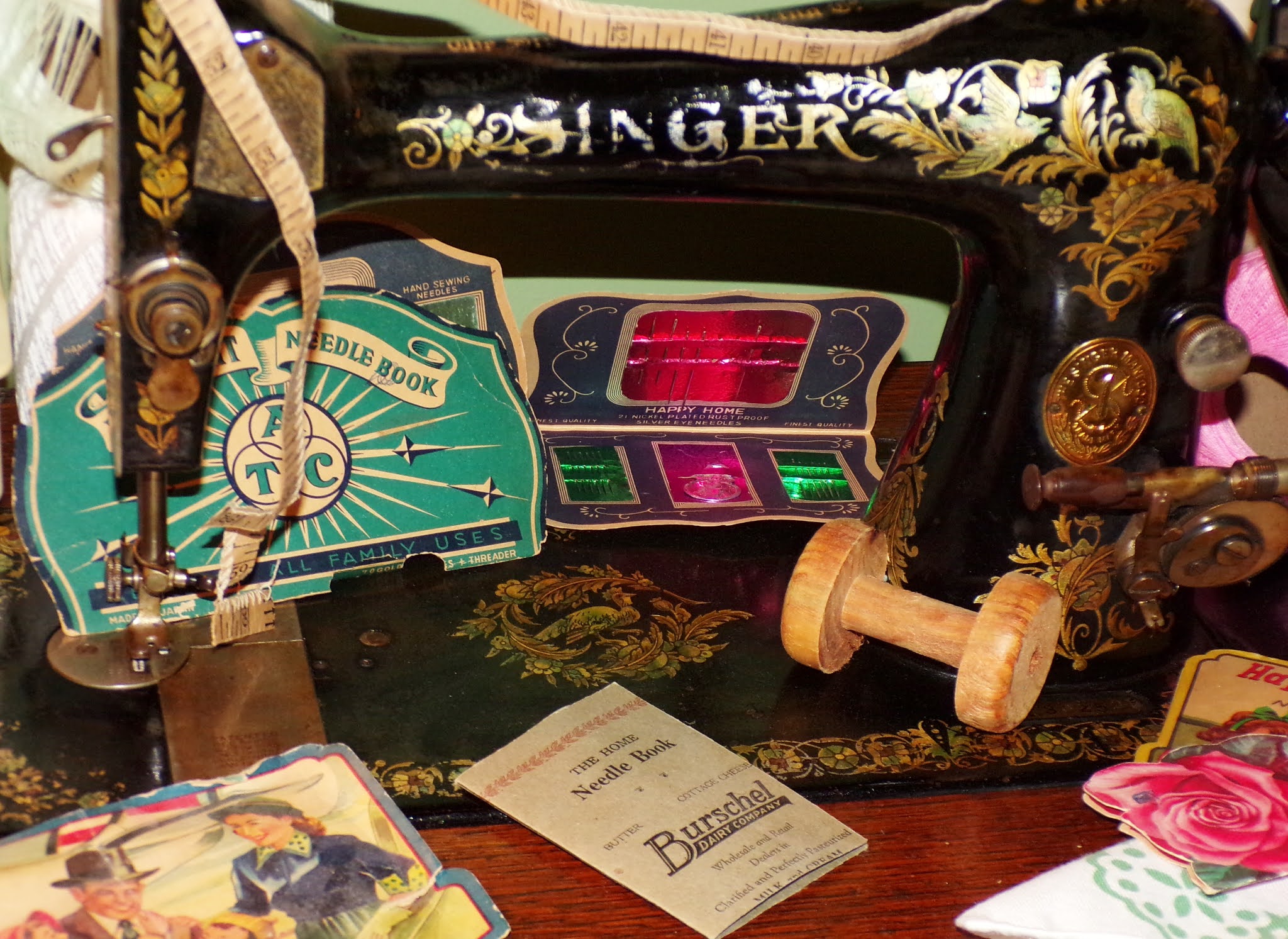 DEBBIE-DABBLE BLOG: Vintage Sewing Display in my Craft Room