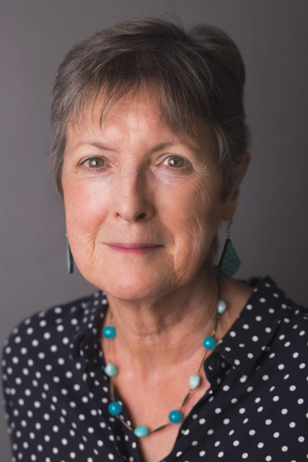 Writers Review: Guest review by Anne Cassidy: HAMNET by Maggie O'Farrell