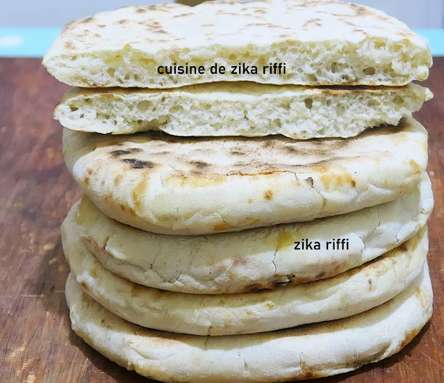 MATLOU3 OU MATLOUE - GALETTES ALGERIENNES A LA FARINE SANS PETRISSAGE