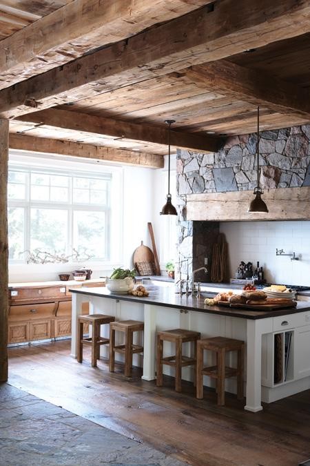 Simple Everyday Glamour: Rustic Kitchen