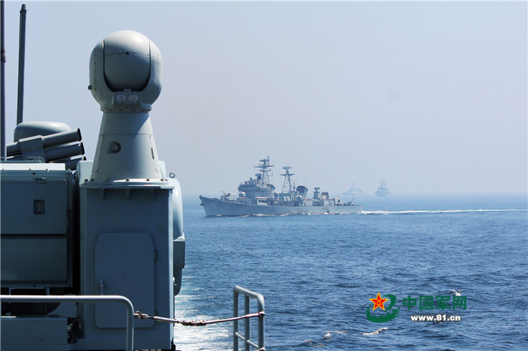 China Defense Blog: Type 051 destroyer is still going strong