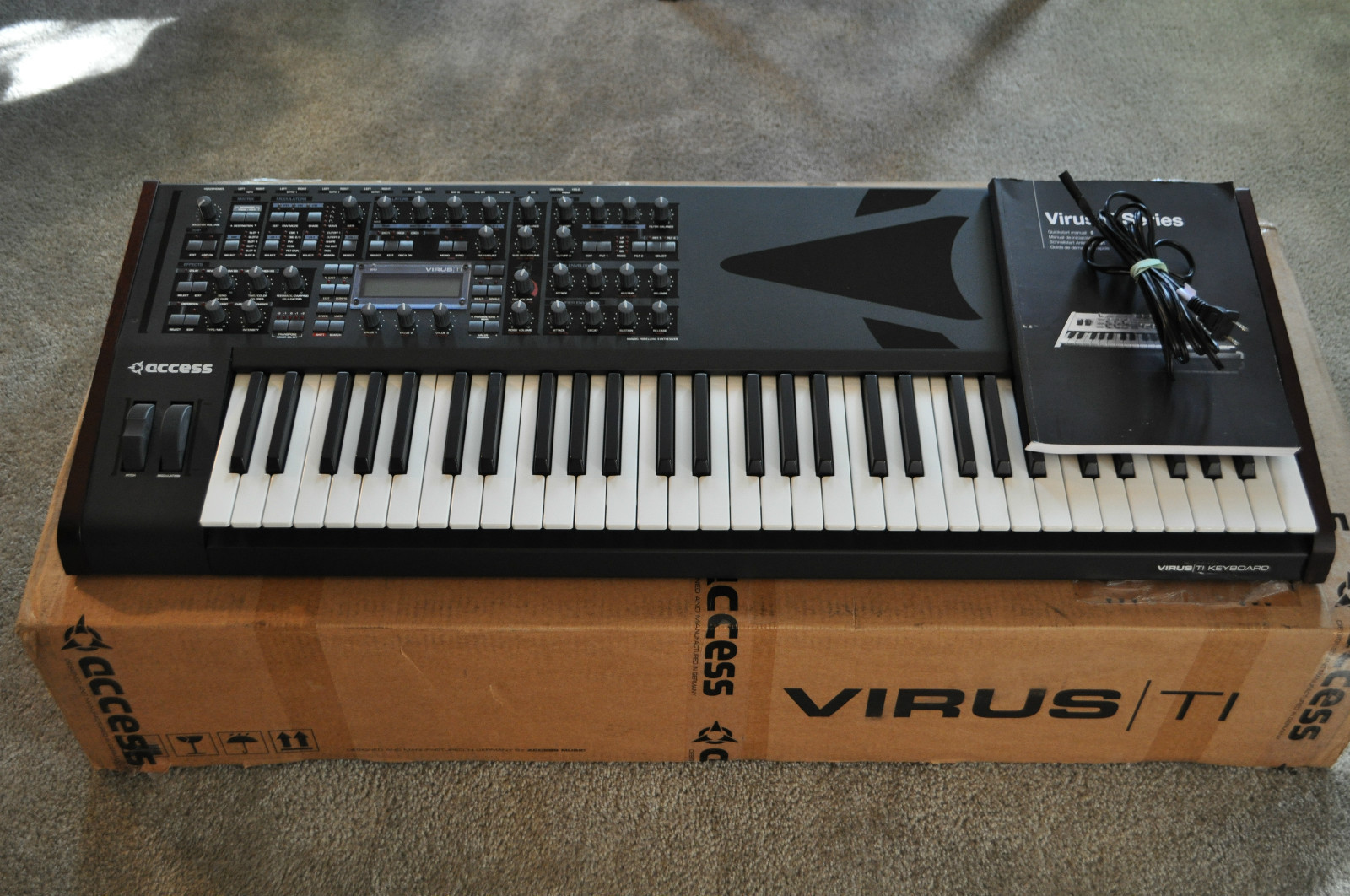 MATRIXSYNTH: Access Virus Ti Keyboard with Original Box