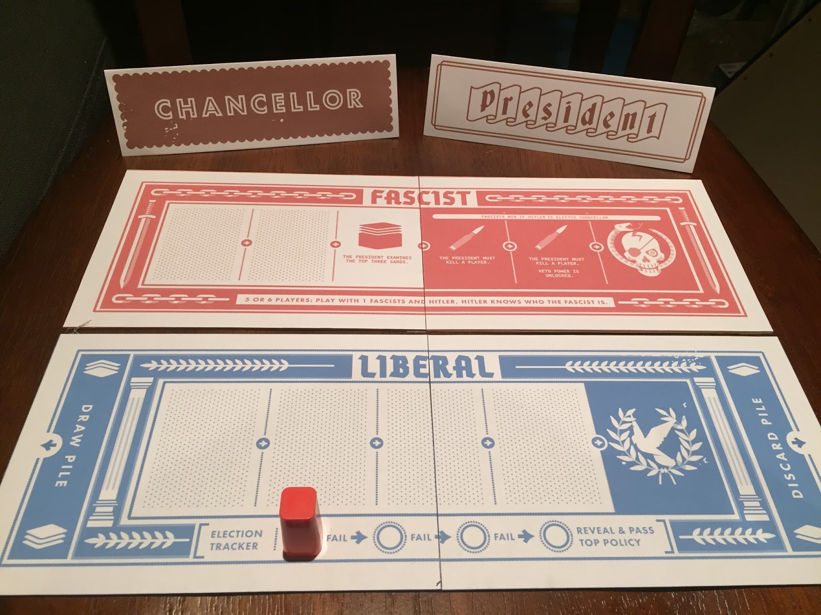 Secret Hitler [Print & Play] - Giochi sul Nostro Tavolo