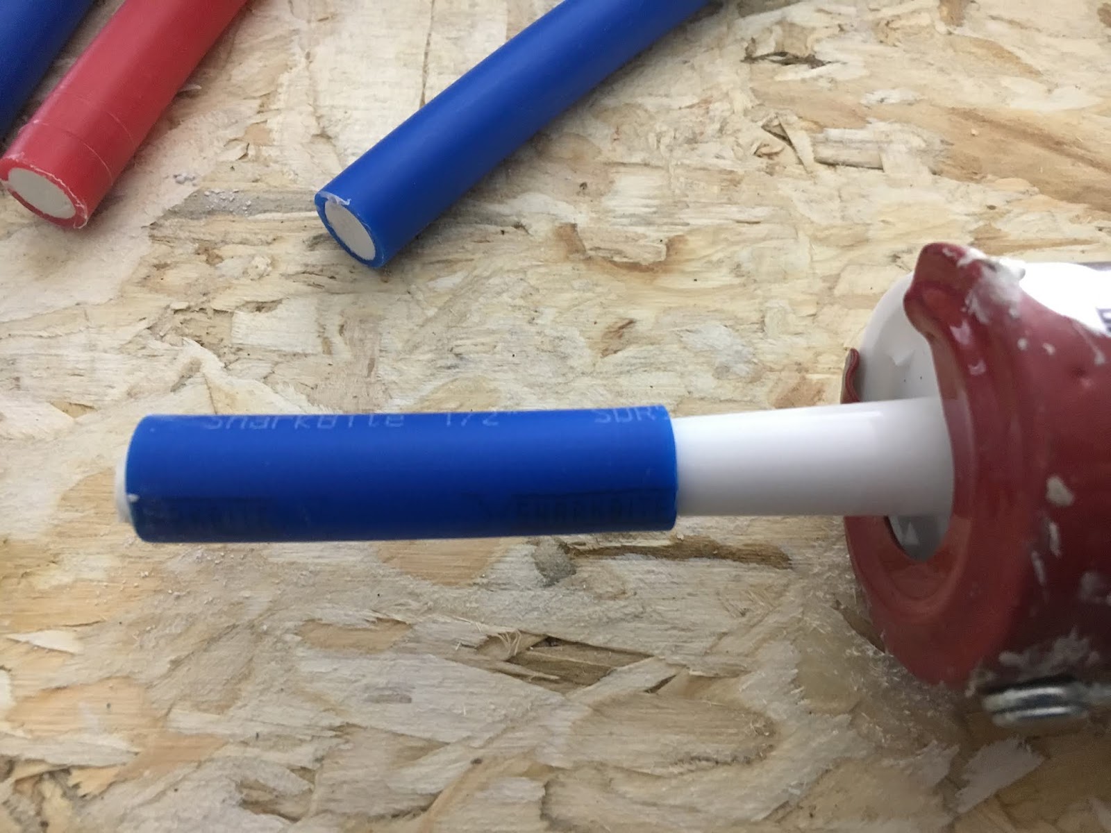 That's My Cloud: Seal caulk tubes with PEX cutoff caps
