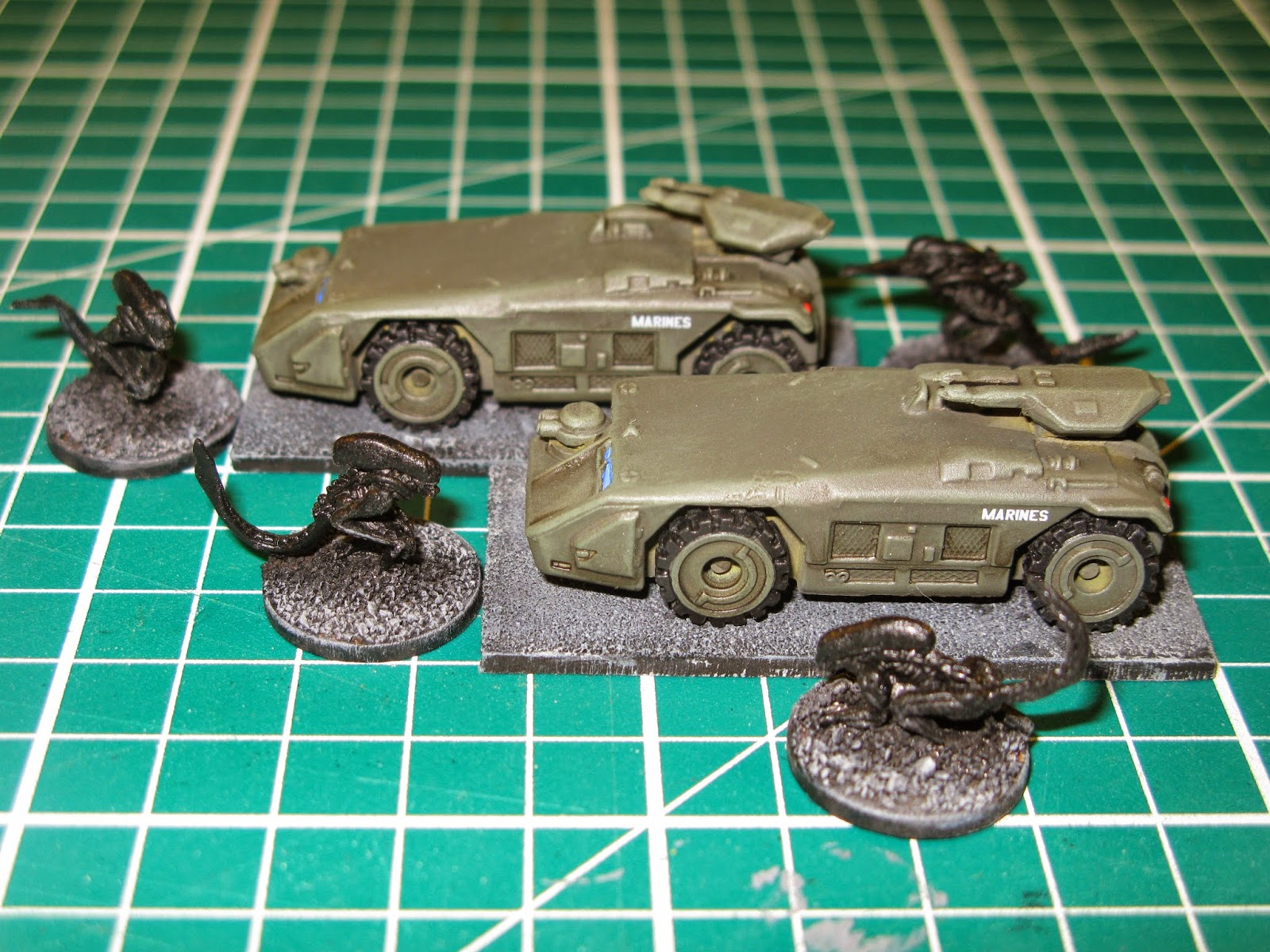 Jim's Wargames Workbench: 10mm Aliens USCM M577 APC's