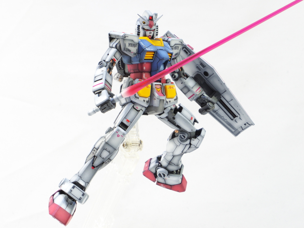 Custom Build: RG 1/144 RX-78-2 Gundam