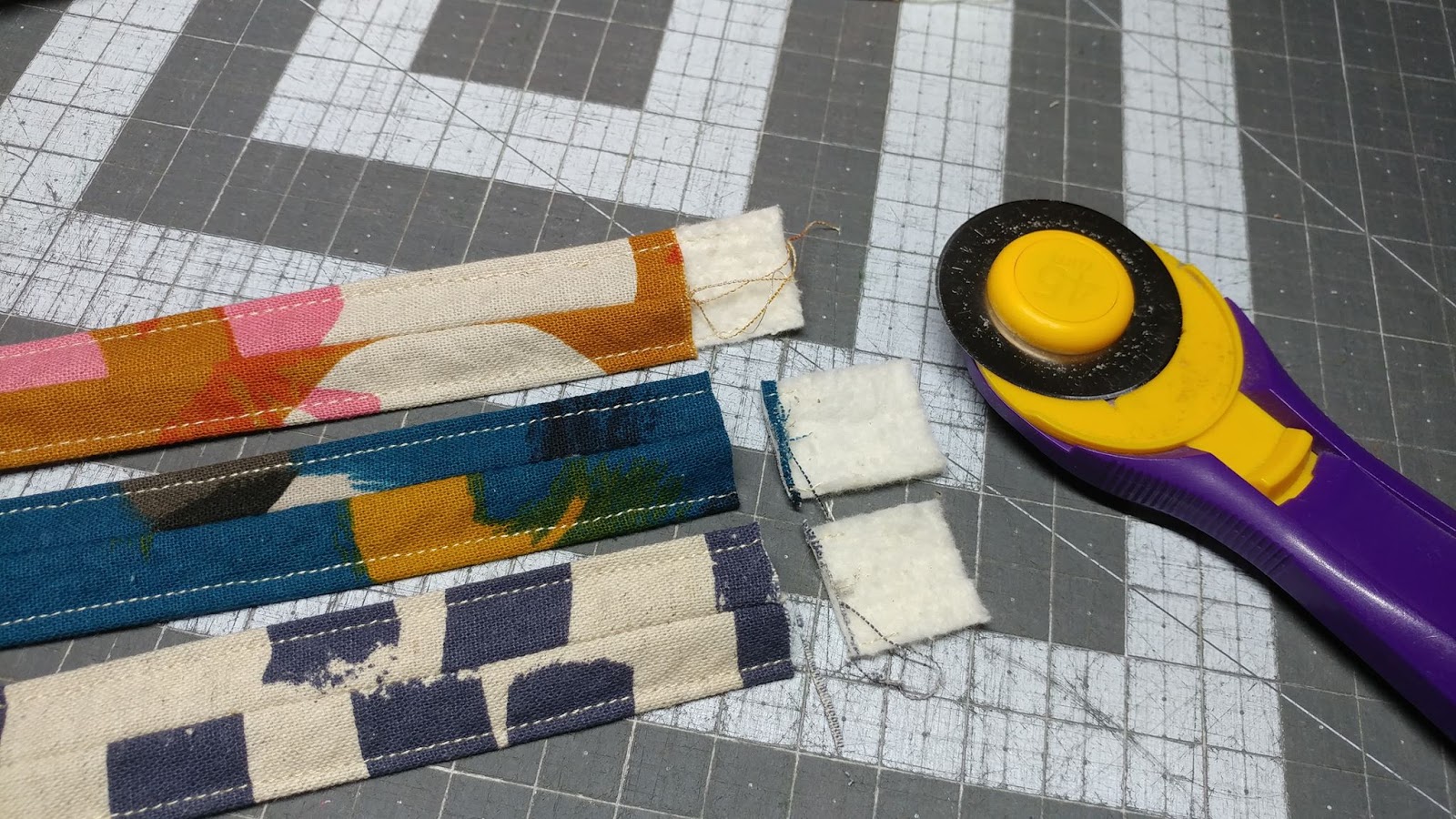 Slice of Pi Quilts: Handmade Key Fob Wristlet Tutorial