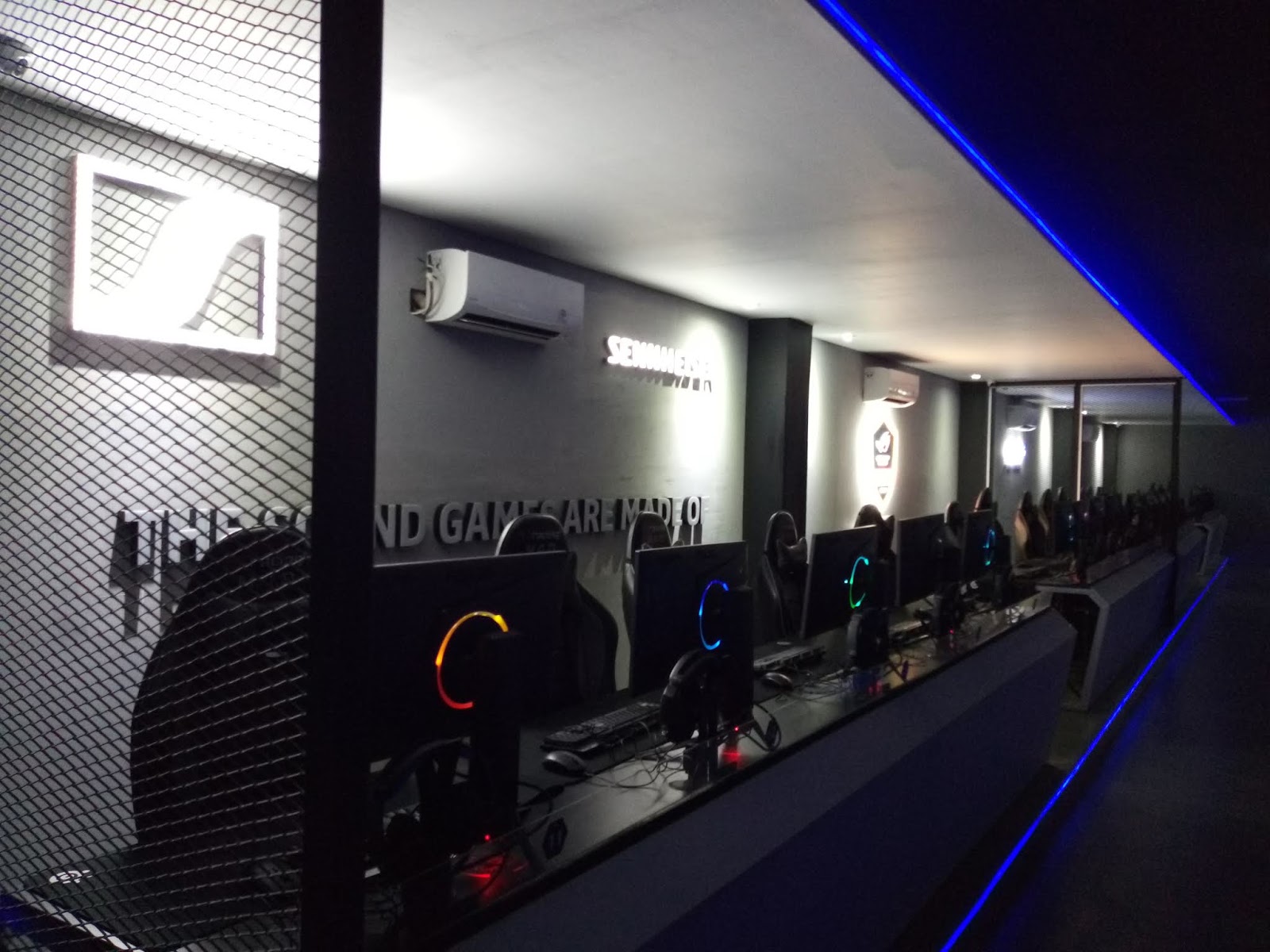 warnet esport MOD Game Center Bertaraf Internasional di Bandung