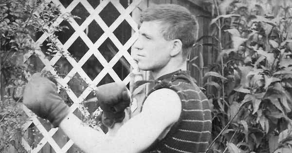 Boxing Nostalgia: The Good, the Bad and the Weird: Digger's Sad Tale