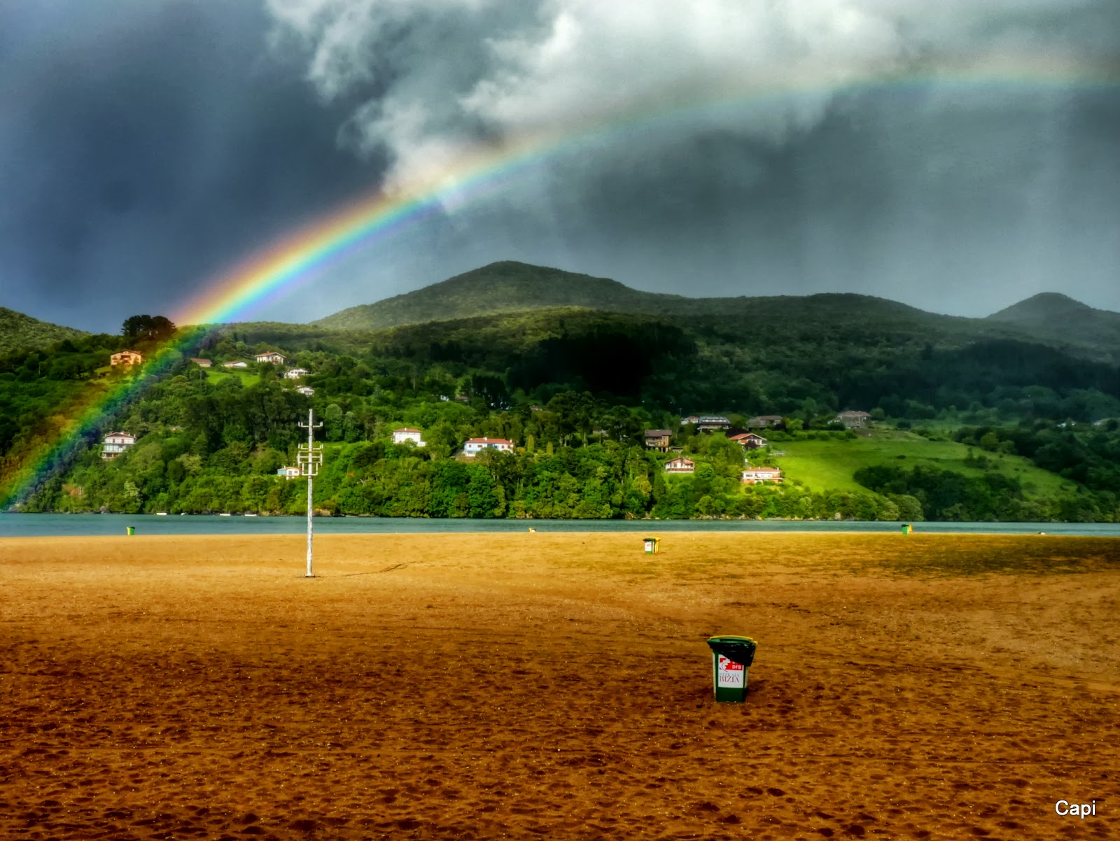 Karakatxunga fotos: Aprés la pluie vient le beau temps.