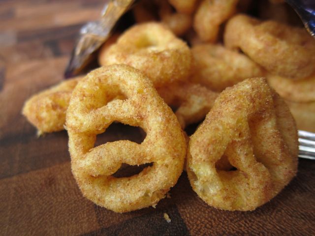 Review: Cheetos - Sweetos