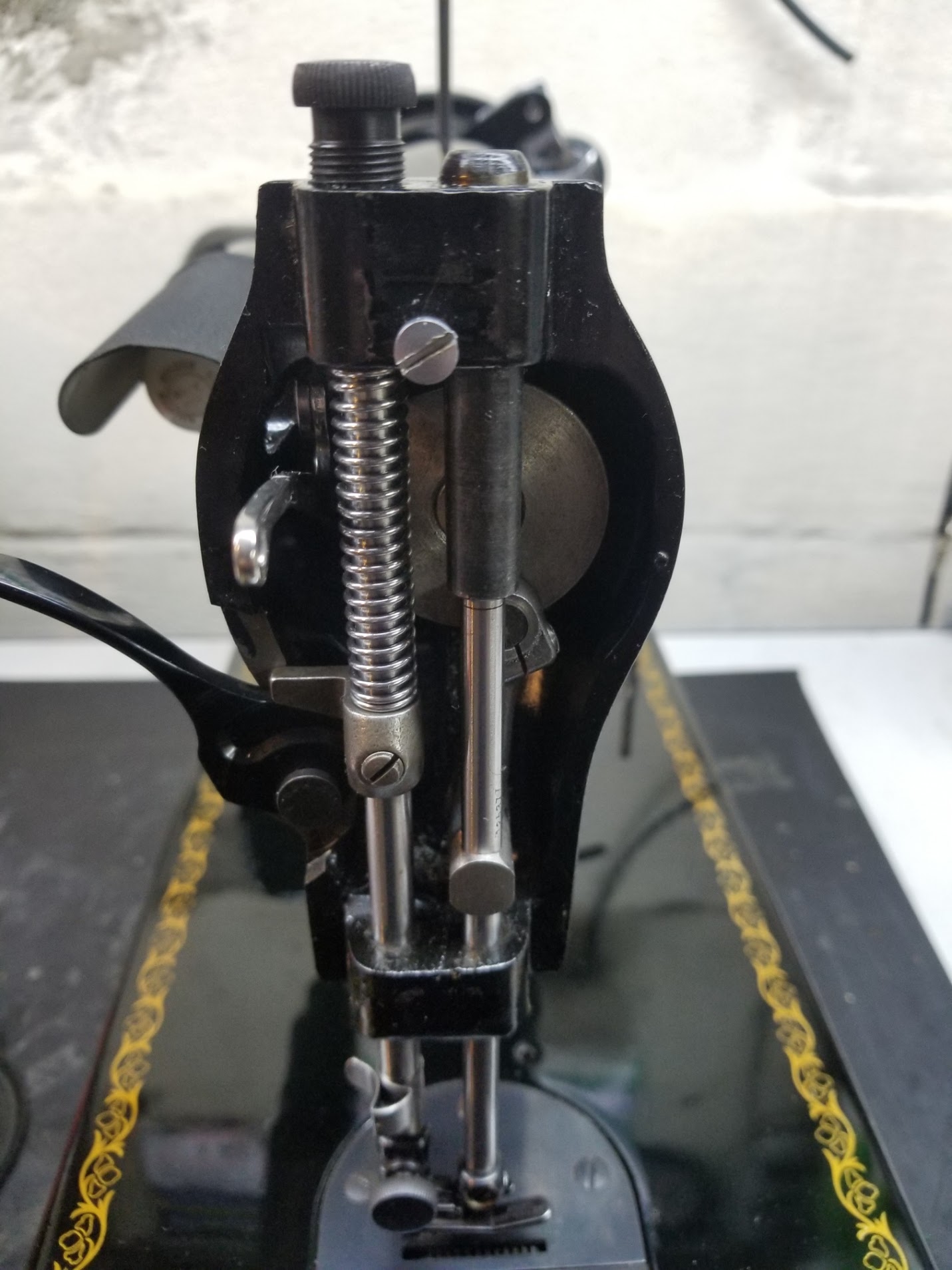 Selby Sewing Machines: Singer Blackside 15-91's