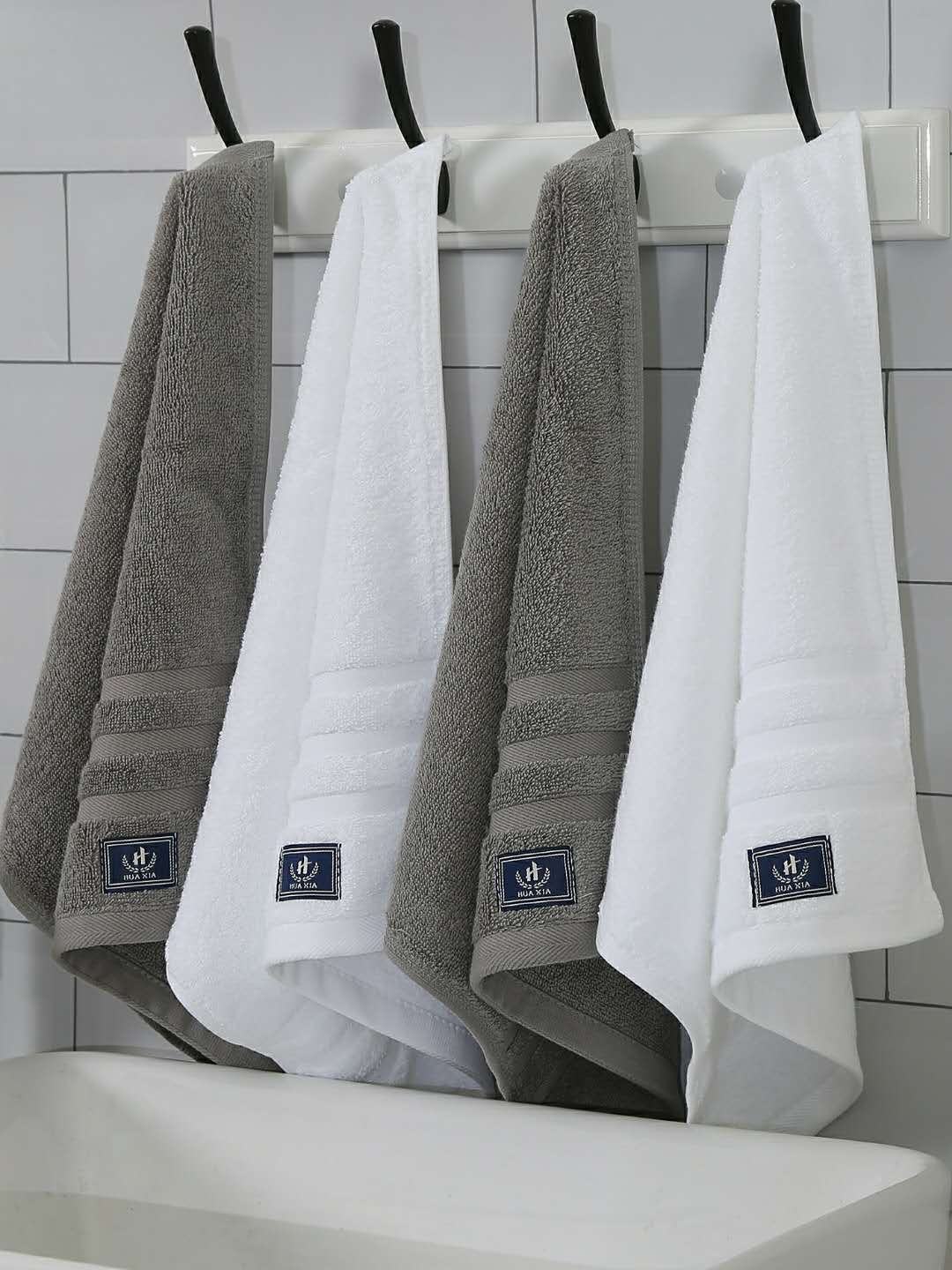 High quality Towel : Proper use and storage of hotel towels