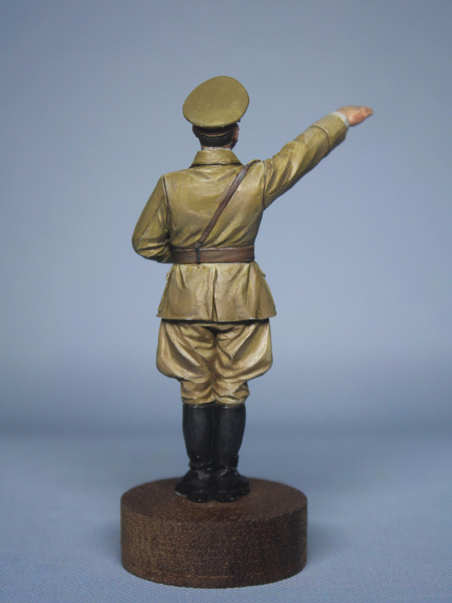 The Modelling News: Historical figures in focus is the order of the day ...