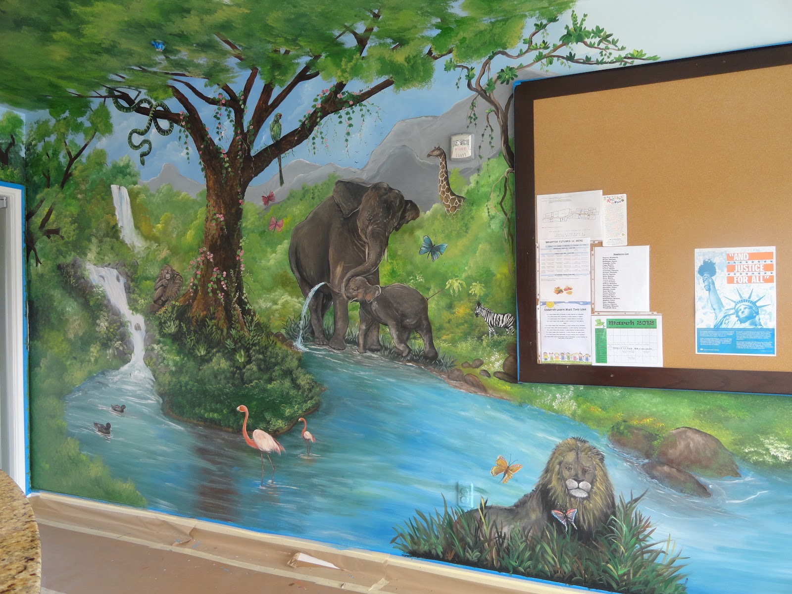 Artistic Mural Works: San Antonio Day Care Mural
