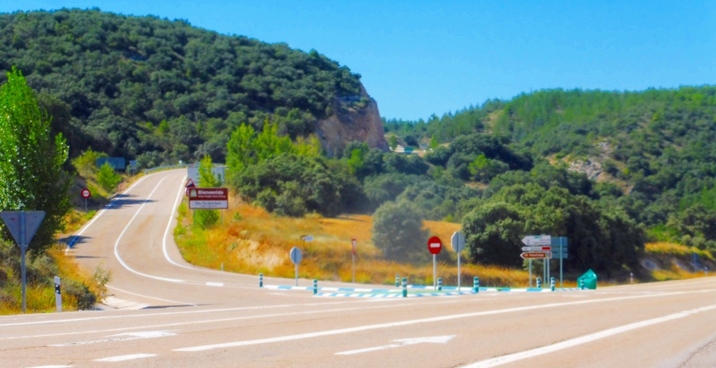 Elperronegro: 🏍️ THE SILENT ROUTE ( la ruta del silencio )