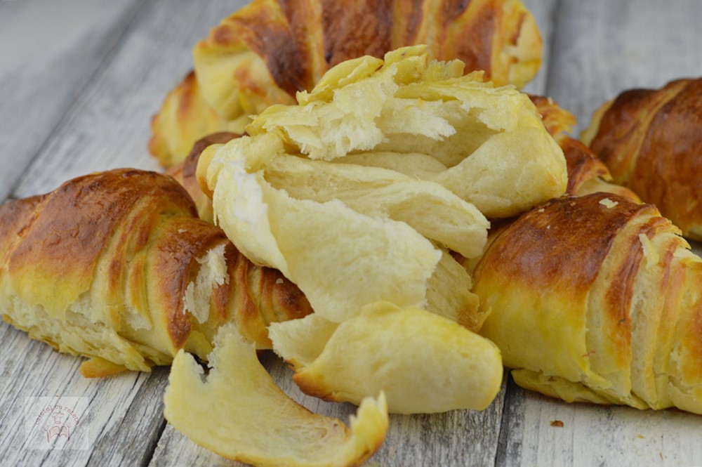 Cornuri cu unt - CAIETUL CU RETETE