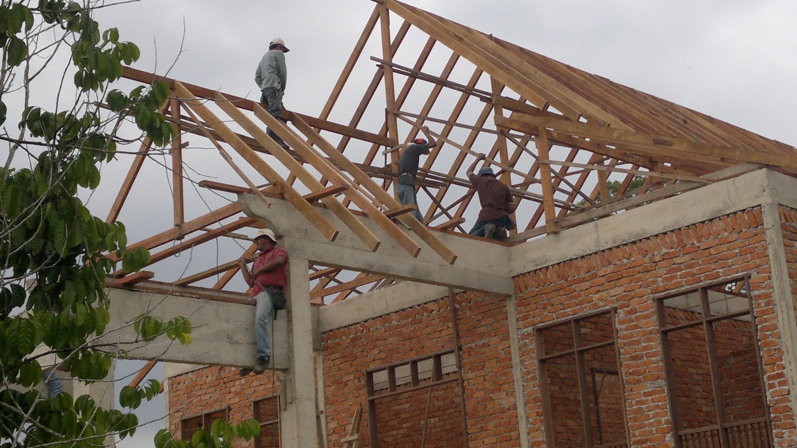 Hartanah Property Terengganu: Penyediaan Bumbung Rumah - Technical Aspects