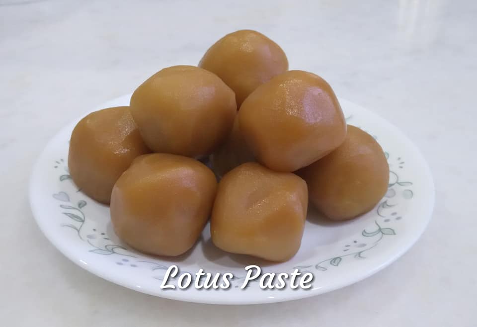 SWEET POTATO LOTUS PASTE PAU
