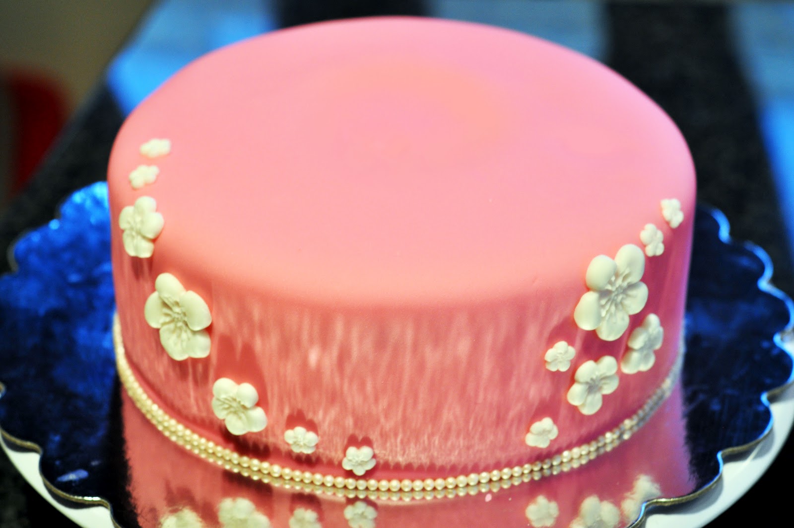 teacup-party-cake-pinnutty