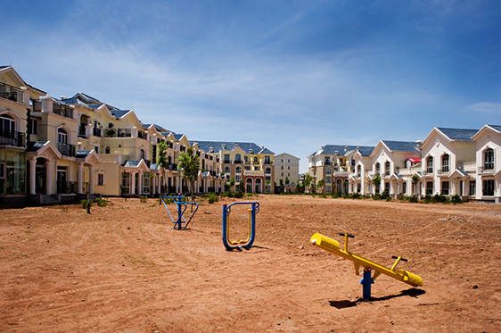 H.I.A.T. - Hey, I abandoned that!: The modern ghost town of Kangbashi