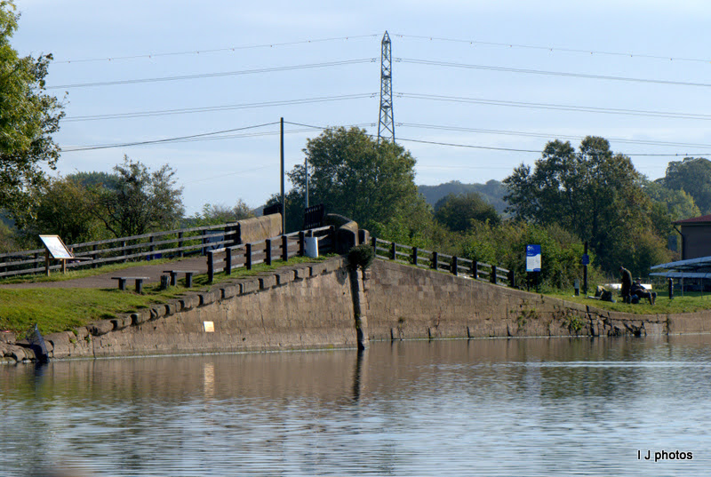 FreeSpirit : Delay at Sawley Lock