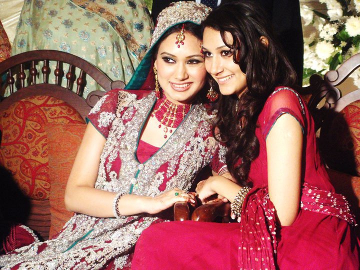 Beautiful Face Book Desi Girls: Shadi Day Girls Photos