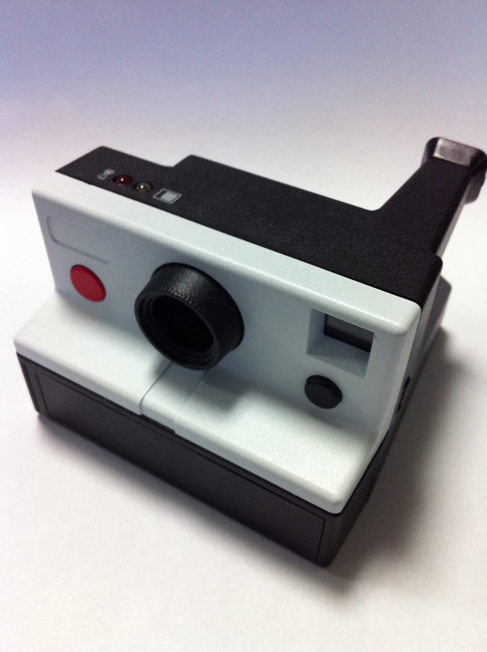 peaceful hill: CARBON ONE miniというトイデジカメをいただいた