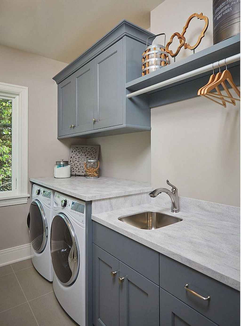 70+ Cool Small Laundry Room Design Ideas - Bedroomm008