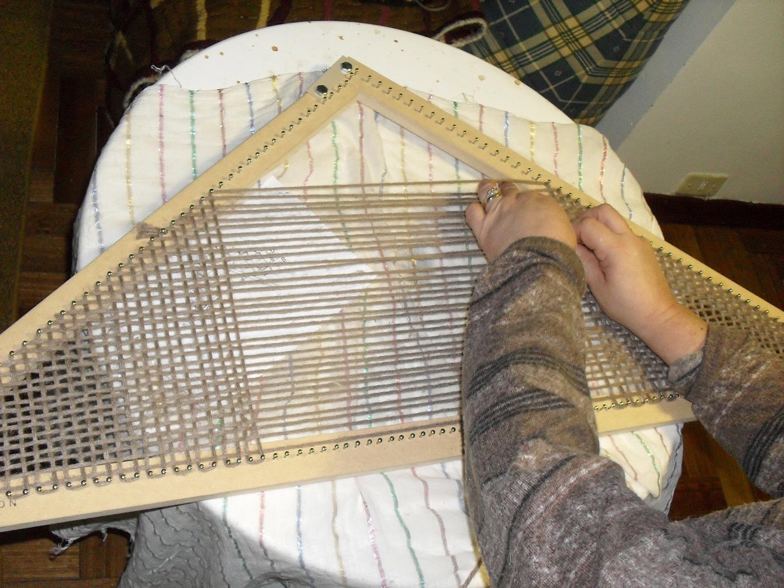 Wuitralkapen Pergamino: Telar Triangular