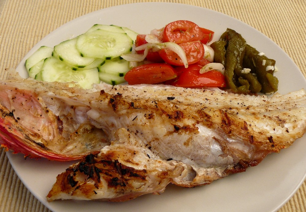 Outras Comidas: Escalar um Peixe (Rascasso)
