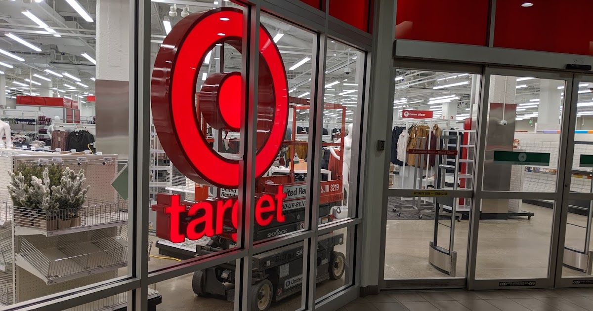 Robert Dyer @ Bethesda Row: Tenleytown Target opening date set (Video ...