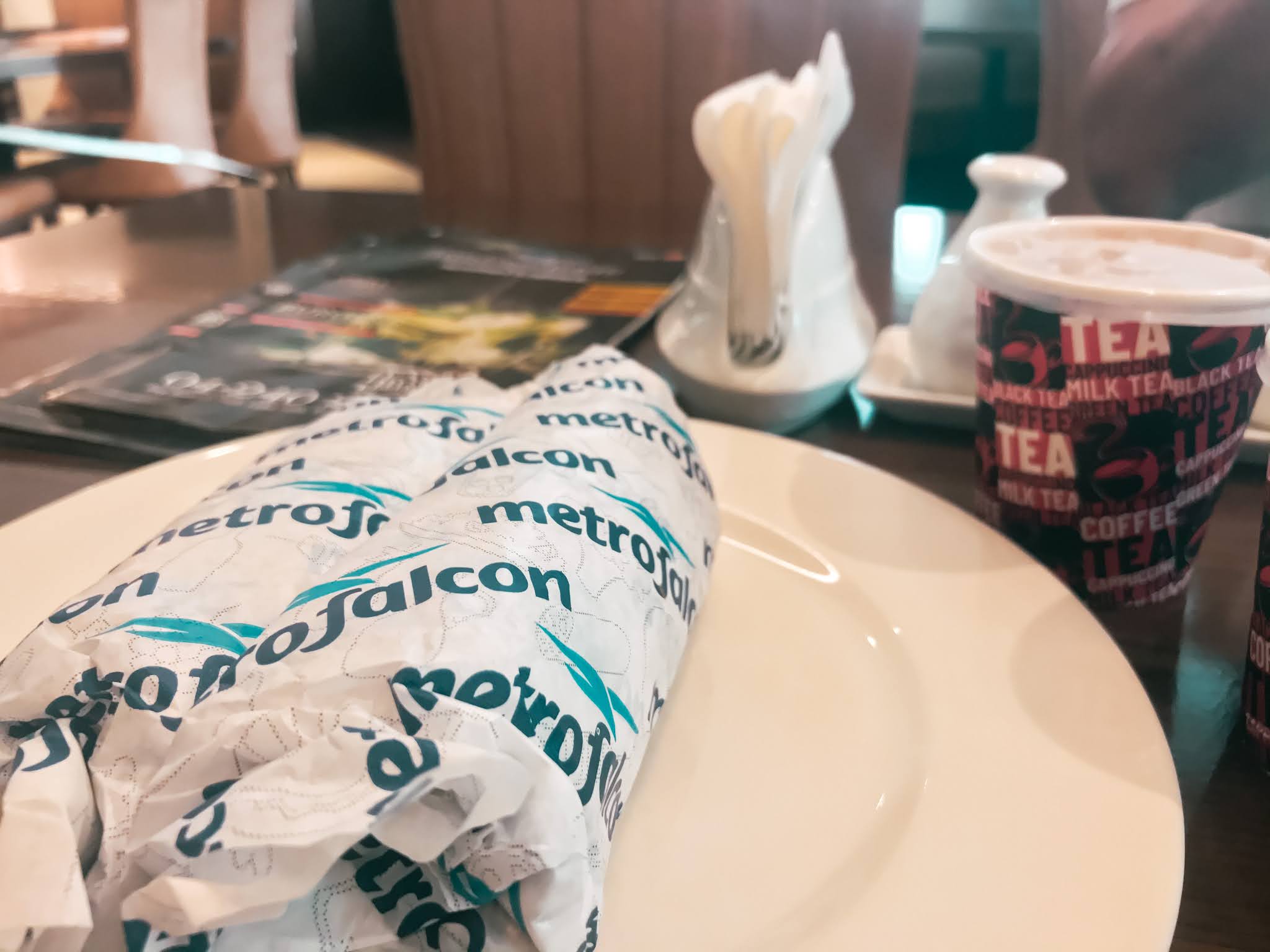 Metro Falcon Restaurant in Bay Avenue | Aly In Wanderland