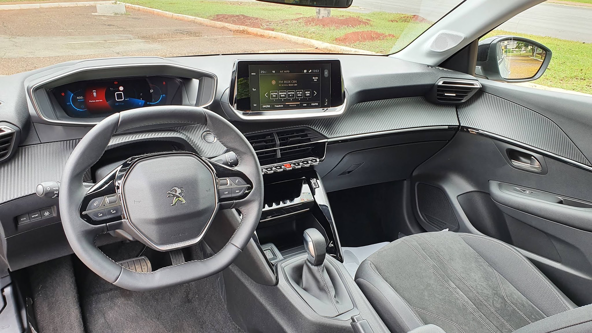 Peugeot 208 Griffe 1.6 TipTronic 2021: impressões ao dirigir