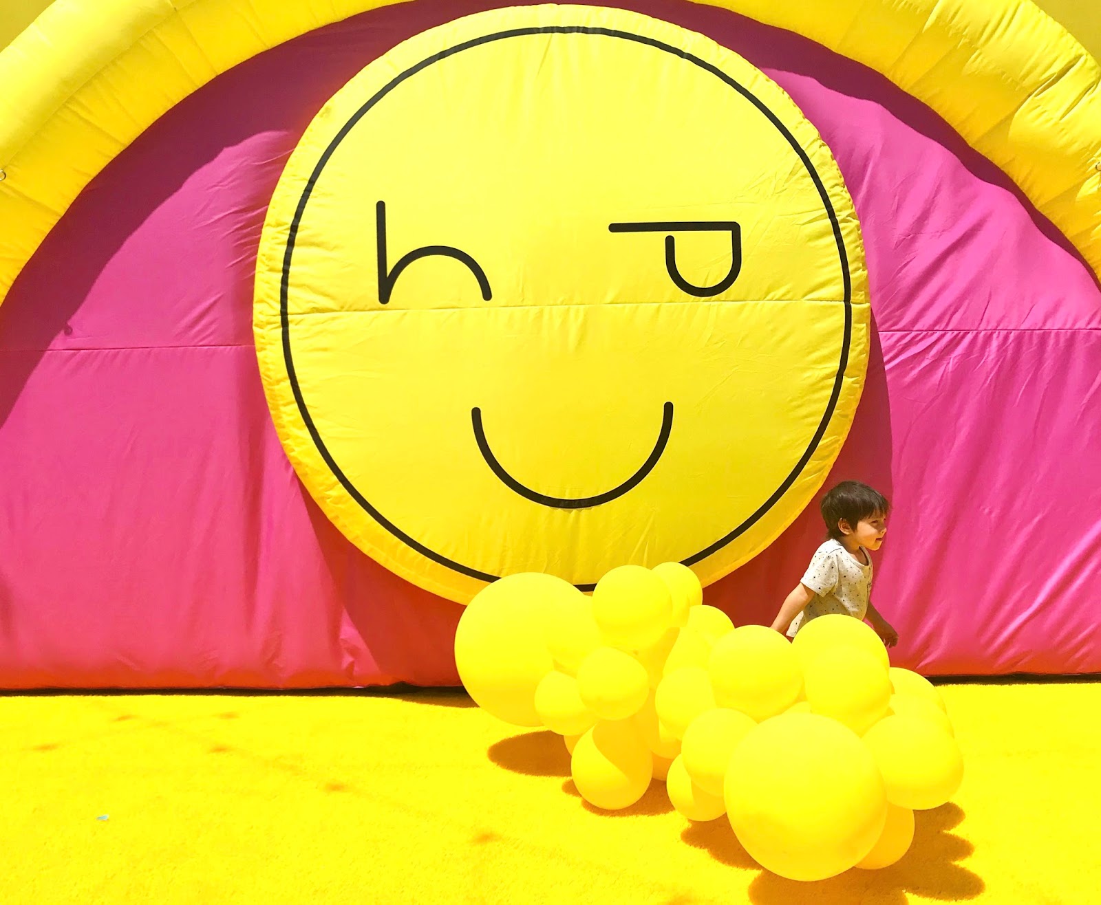 Happy Place is BACK in Los Angeles | Happy Mess MOMents