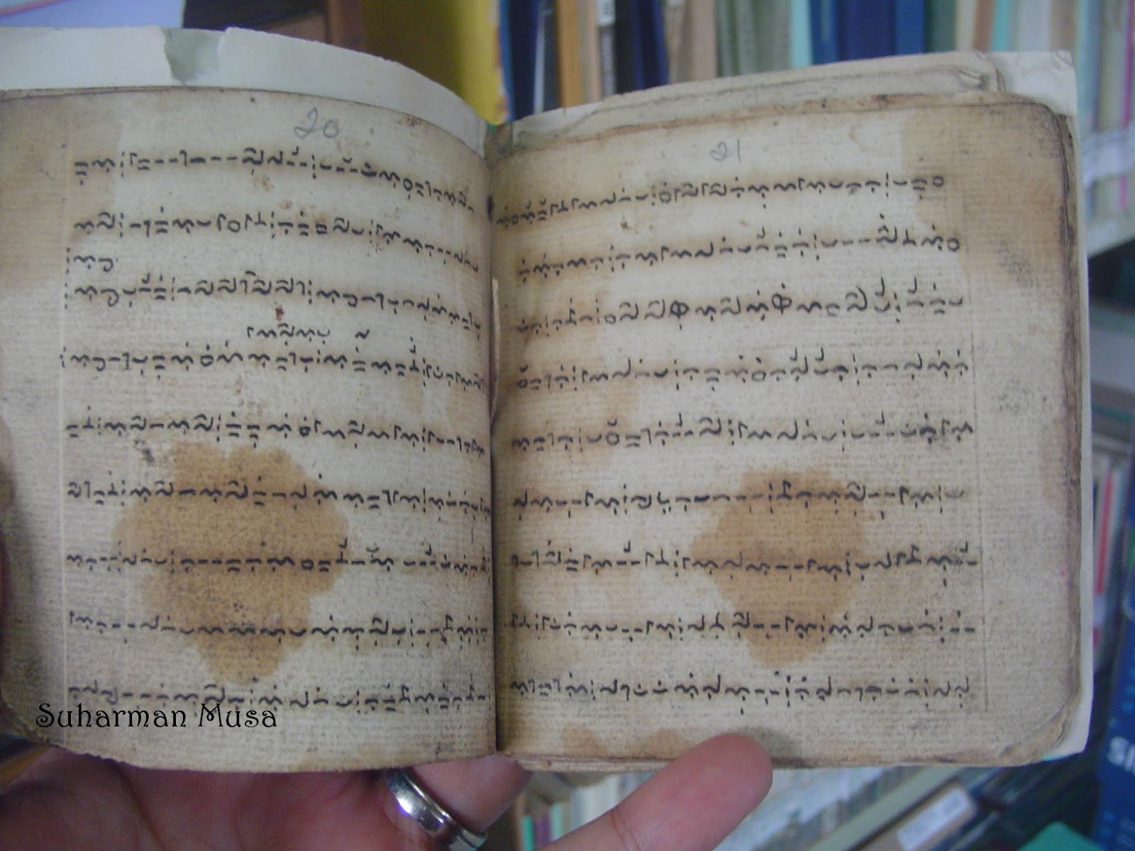 The Old Manuscript of Bugis and Makassar