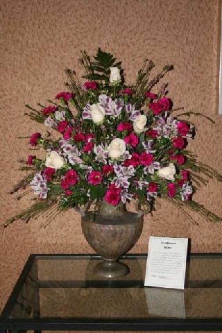 New Garden Club Journal: Traditional Mass Design