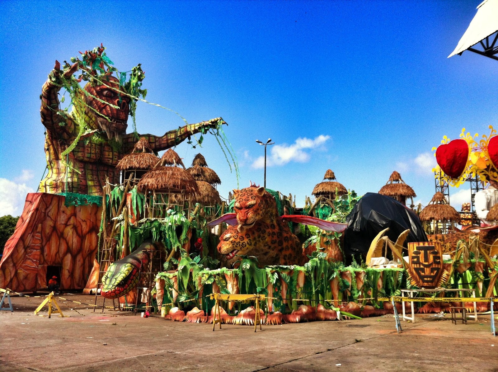 Blog do Fúlvio Costa: Boi Bumbá de Parintins para o mundo