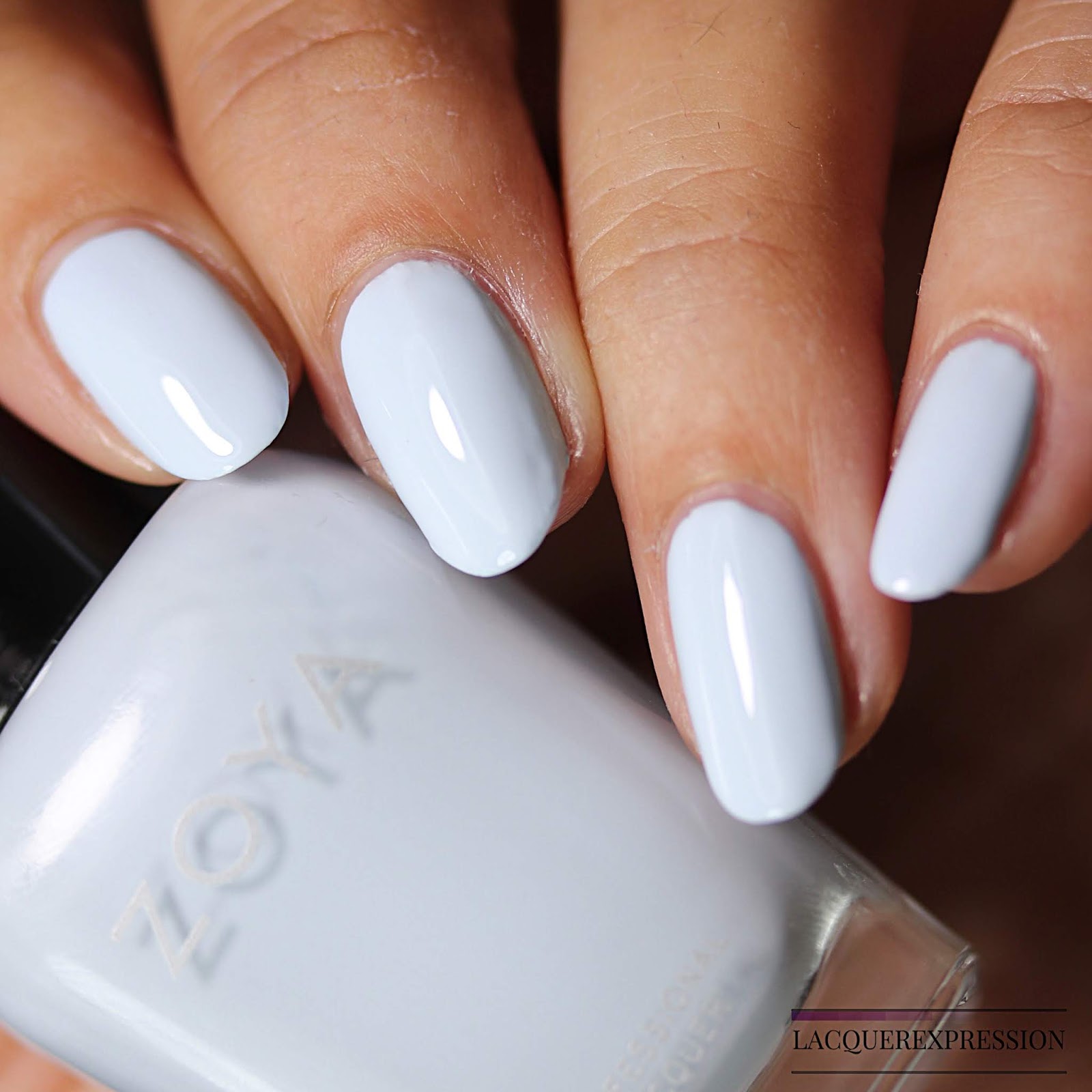 Zoya Snow White