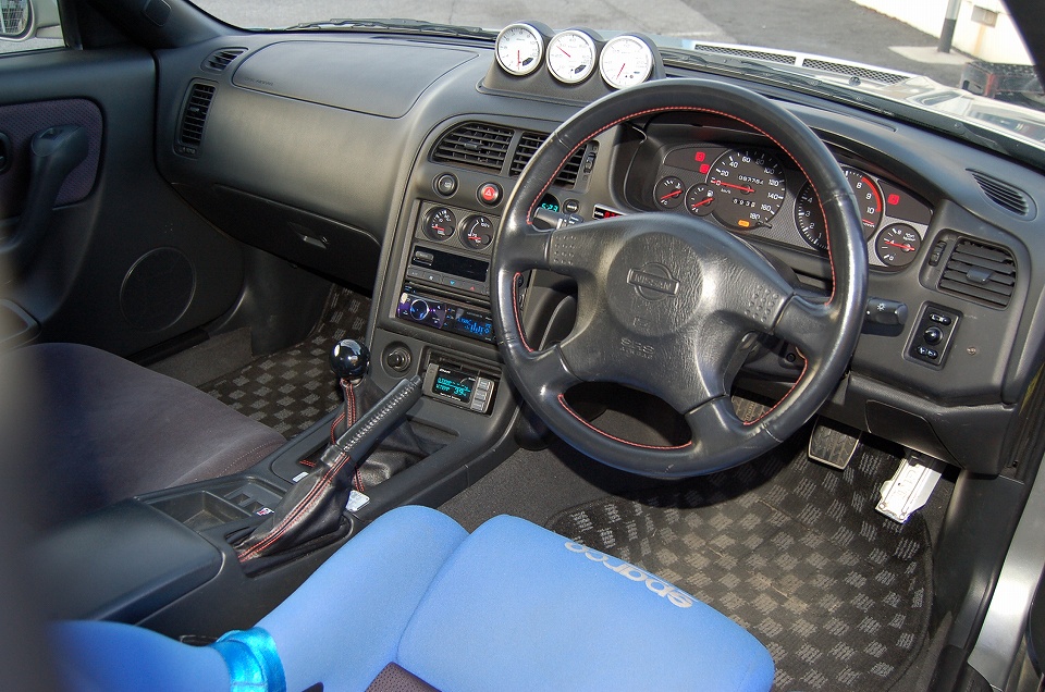 Japanese Car Review: Nissan Skyline GT-R R33 Top Secret