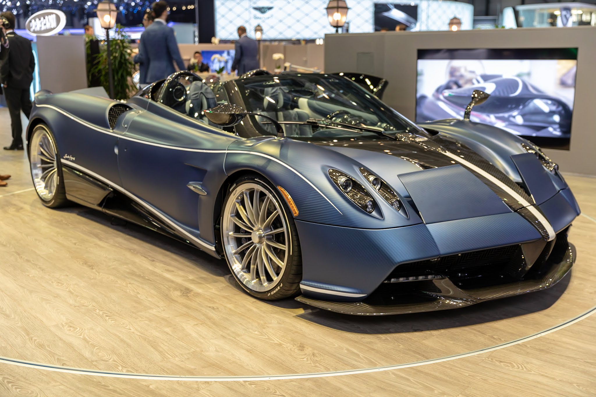 PAGANI HUAYRA BC ROADSTER