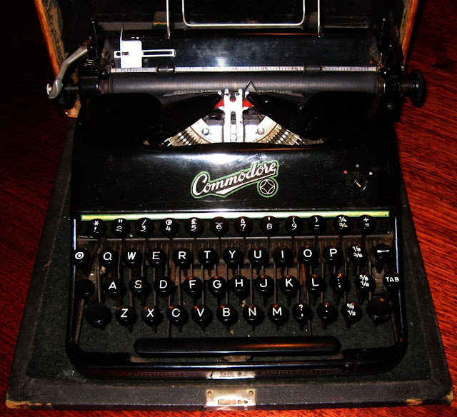 oz.Typewriter: Rheinmetall Portable Typewriters