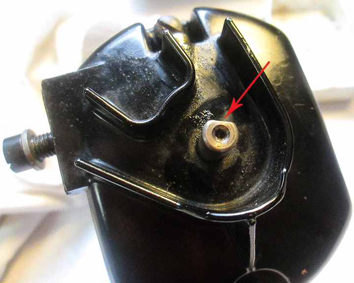 My Sewing Machine Obsession: Featherweight motor; Singer 221 motor