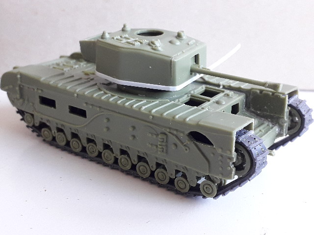Kitpix: Airfix 1/76 Churchill Mk VII Tank (A01304)