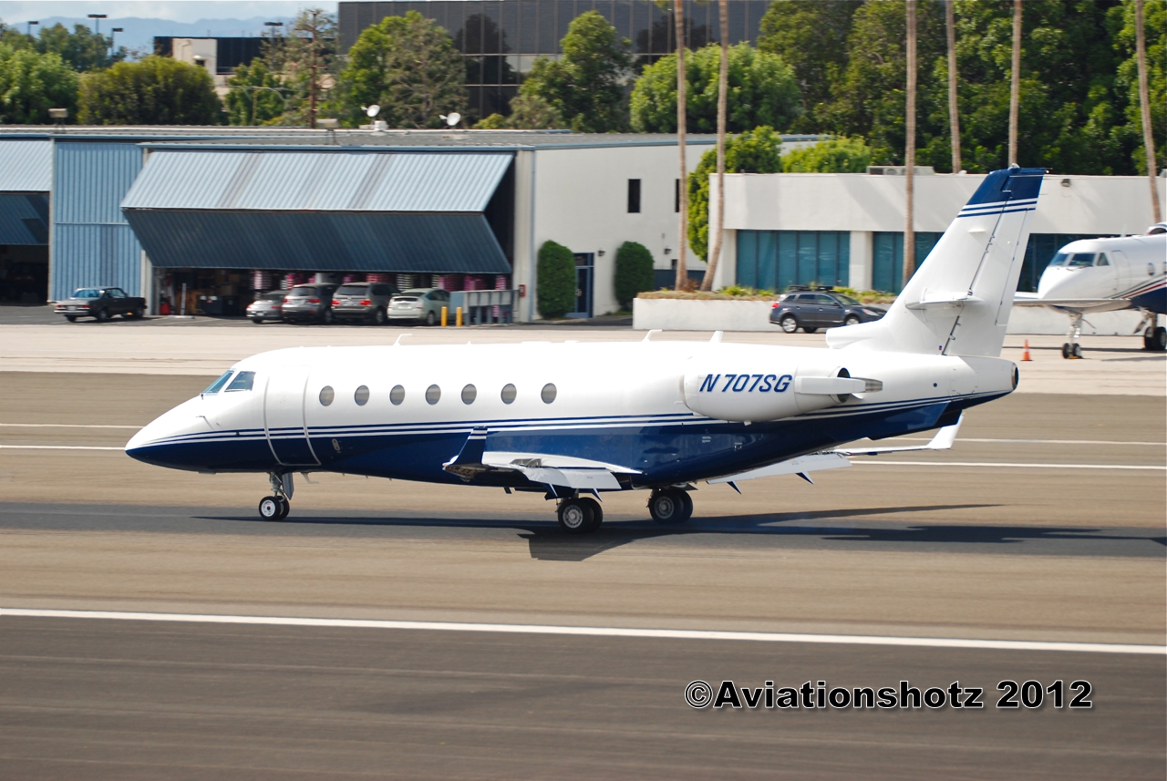 Aviationshotz: GULFSTREAM G200