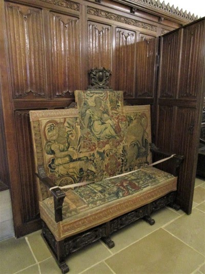 Eye For Design: Linenfold Paneling: A Classic Design Is Becoming Trendy ...